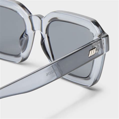 Impossible Pewter Uni Sex Square Sunglasses Le Specs
