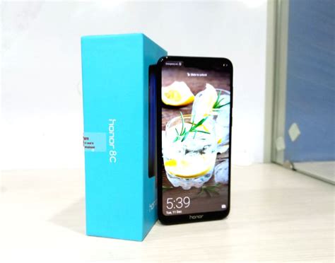 Honor 8C