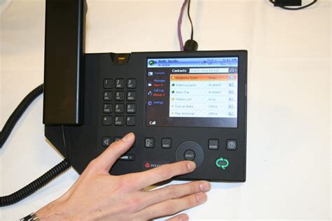 Hey Microsoft Isnt That The Ipod Scroll Wheel Cnet