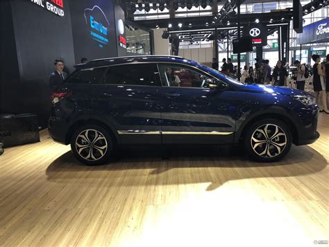 2018成都车展：新一代北汽绅宝x55正式亮相搜狐汽车搜狐网