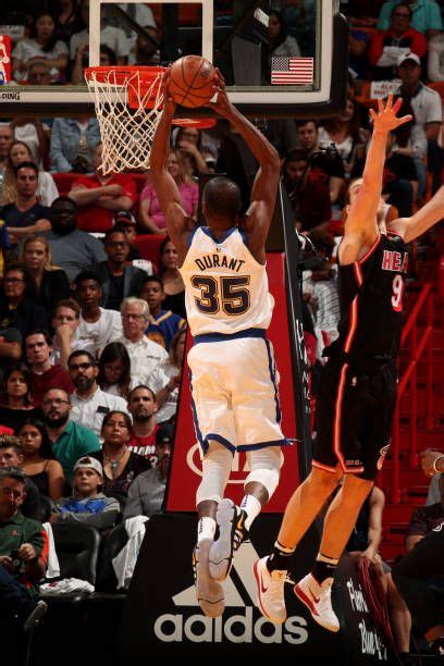 Kevin Durant Dunk On Shane Battier