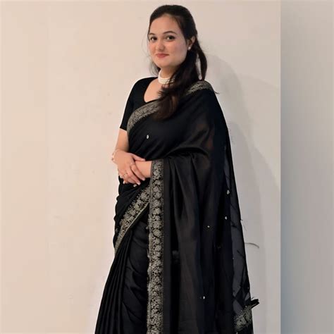 Sumaira Khan Youtube