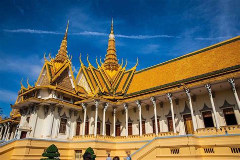 អបអរសាទរខួបទី១០០ឆ្នាំ នៃព្រះរាជពិធីសម្ពោធ ព្រះទីនាំងទេវាវិនិច្ឆ័យ នៃព្រះបរមរាជវាំងចតុម្មុខមង្គល