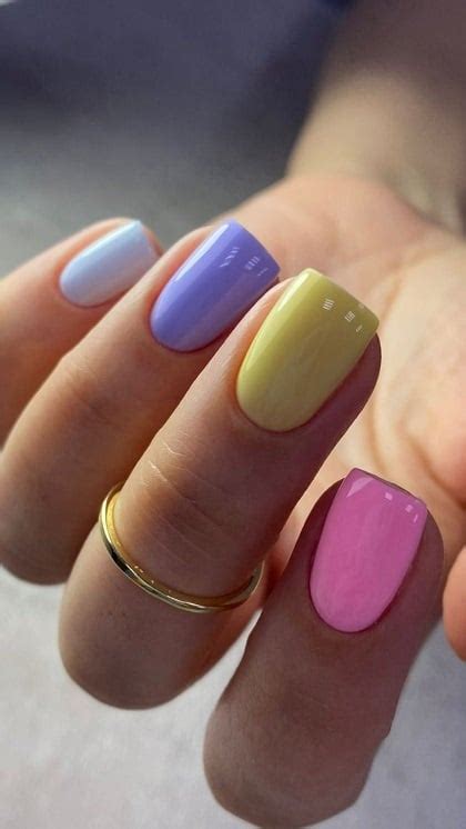 Манікюр на липень 2025 року ідеї актуального літнього манікюру Новий канал