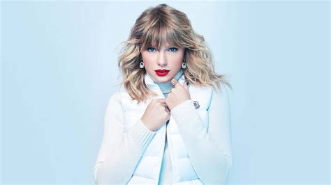100 Taylor Swift Backgrounds