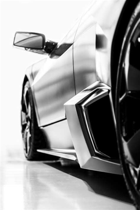 세련된 디자인의 럭셔리 스포츠카 클로즈업 · 무료 스톡 사진