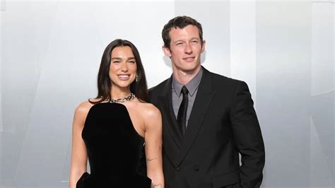 Adu Gaya Couple Paling Modis Di Vanity Fair Oscar Party 2026 Dua Lipa