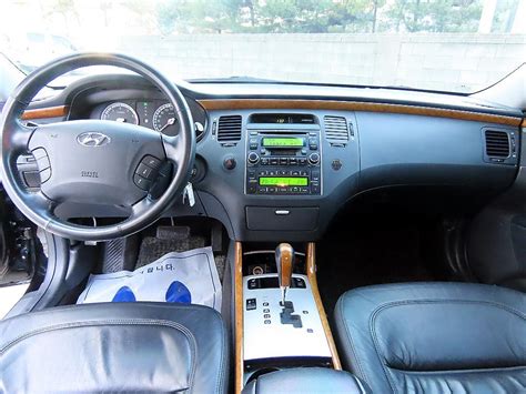 현대 그랜저 Tg Q270 Deluxe 기본형 중고차 경기도 군포시 산본동 비즈프로필