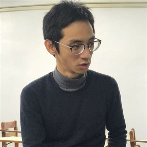 Z Zed Yzr On Threads