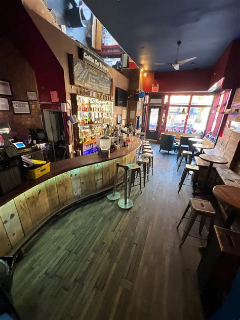 Mos Bar And Lounge Features Bar And Lounge Cuisine In Brooklyn Brooklyn