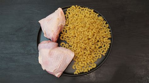 2 куриных бедра и макароны Готовлю по этому рецепту каждую неделю Борщ Дзен