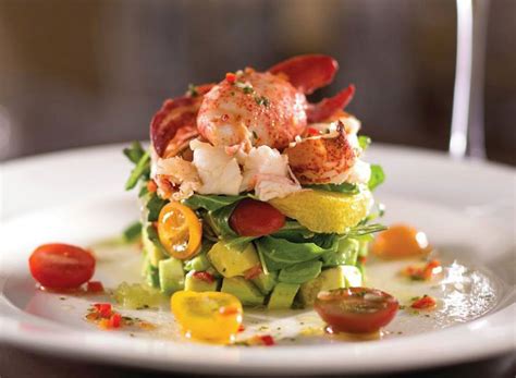 4 Chain Restaurants With The Best Lobster According To Chefs