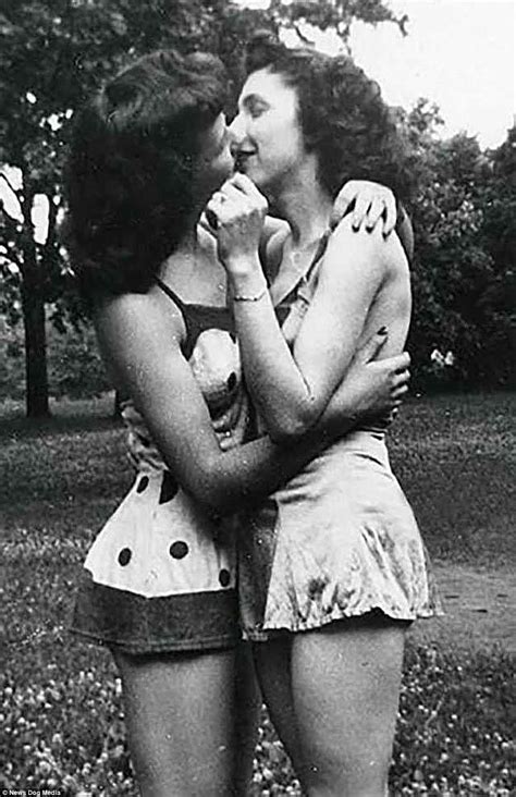 Posting Vintage Lesbians Every Day Day 9 Ractuallesbians