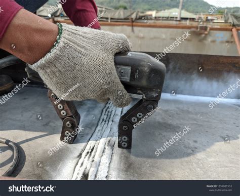 Checking Welding Defects Magnetic Particle Machine Foto Stok 1859031553