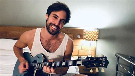 Max Giesinger Sucht Liebe So Sollte Seine Traumfrau Sein