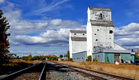 5 Free De Winton Alberta Photos