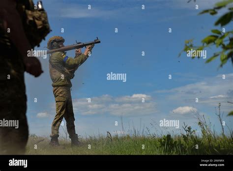 Automatic grenade launchers hi-res stock photography and images - Alamy