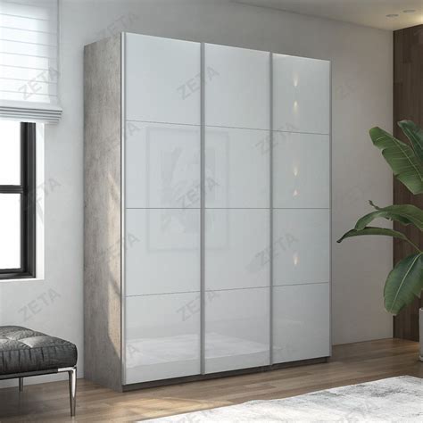 Шкаф Афродита 1870 620 2200 4 х дверный с зеркалом