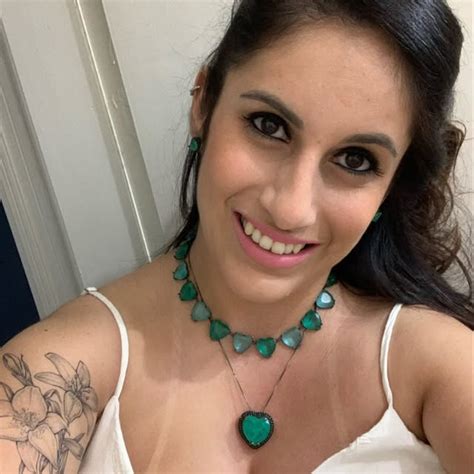 Gabriela Fiorelli Gabrielafiorelli • Threads Say More