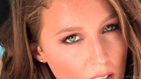 Febby Twigs Gets Her Bubble Butt Busted Eporner