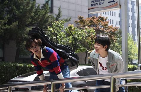 잔나비 최정훈 김도형 배경화면 사진 배경화면 사진 사진 배경화면