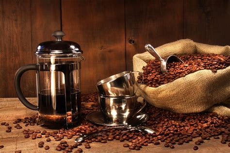 Lonjakan Permintaan Kopi di Dunia Ternyata Mengancam Lingkungan ...