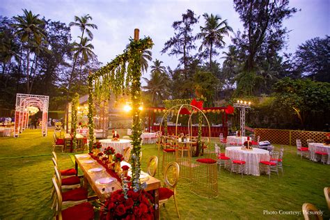 vidhi arora and jonathan elis w goa weddingsutra
