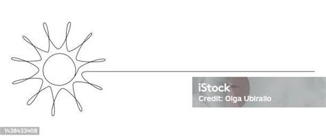 태양과 일출의 하나의 연속 선 그리기 더운 온도와 여름 여행 기호는 간단한 선형 스타일입니다 편집 가능한 스트로크의 태양 녹색 에너지 개념 낙서 벡터 일러스트 레이 션 태양