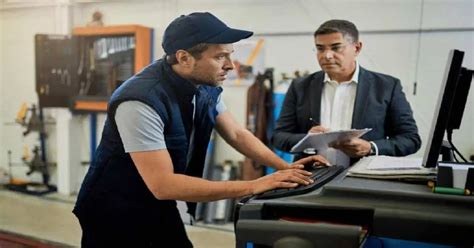 Why Machine Maintenance Software Is Essential For Businesses