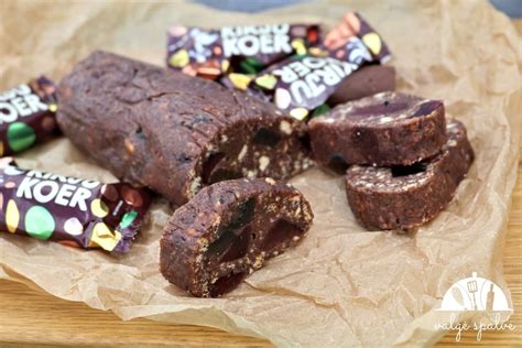 Estiškas Tinginys “kirju Koer” Valgė Spalvė