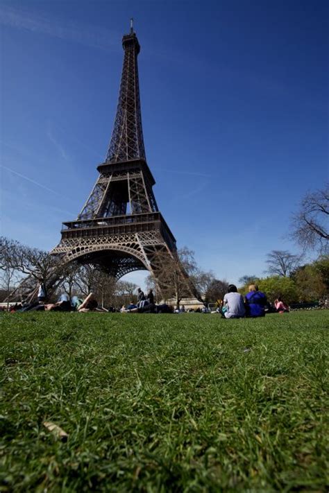 The Eiffel Tower Duncan Co