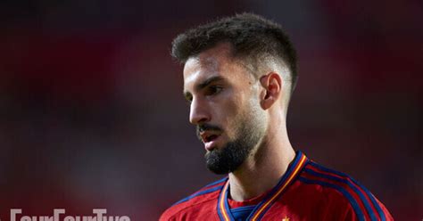 바르셀로나 진짜 돈 없네바이아웃 221억이나 낮춰도 영입 어려워