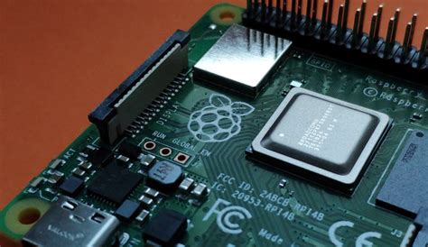 Rootberry Pi Raspberry Pi 4 Jako Desktop Sprawdziliśmy