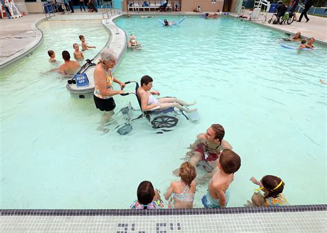 New Pool Wheelchair Arrives At Simpkins Swim Center Santa Cruz Sentinel