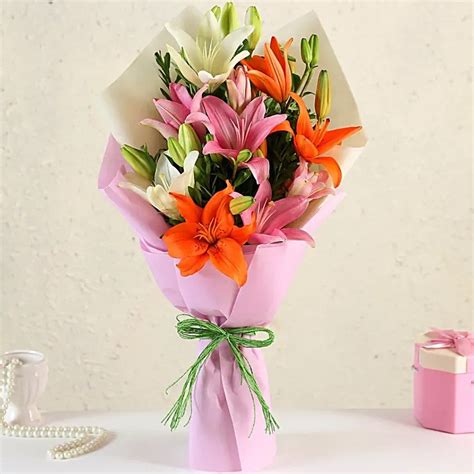 Vibrant Asiatic Lily Bouquet Bakings