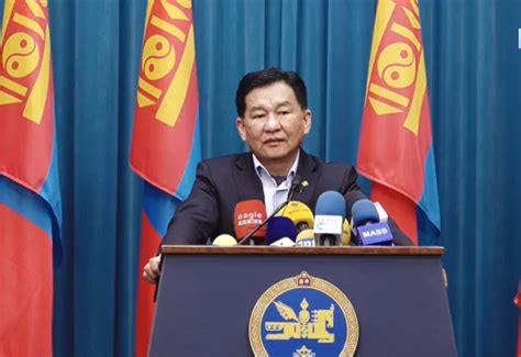 Ц Даваасүрэн Газрын тухай хуулийг буцаан татаж байна E Mn