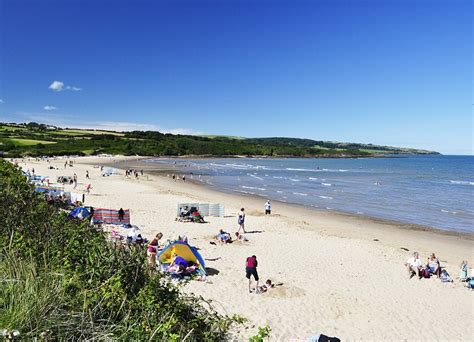 Traeth Lligwy Beach Holidays Anglesey