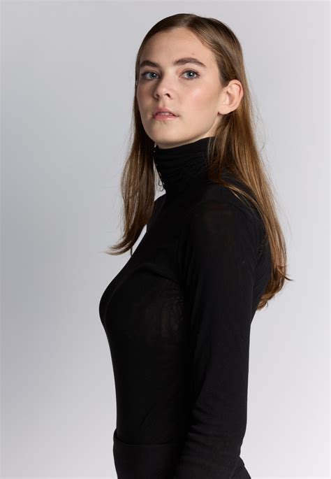 Helena G Network Model Agency