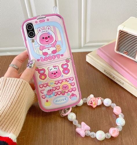 잔망루피 지플립 케이스 레트로 안테나 전화기 스마트 톡 스트랩 Z플립5 케이스 에이블리