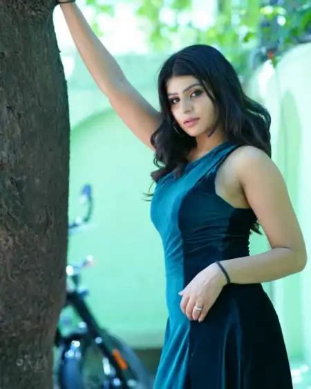Sharanya Shetty Latest Hot Pics And Photo