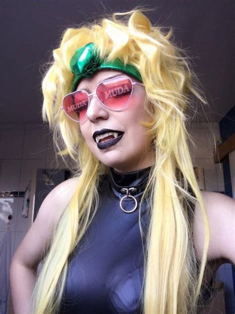 Vampire Fangs R Vampirefangs Vampire Fangs R Vampirefangs