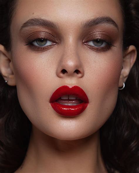 How Do You Make Your Lips Bigger With Makeup Makeup Vidalondon