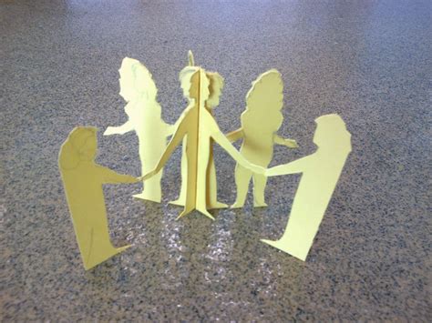 No corredor das Artes Projeto Educação para a Sexualidade 12ºF