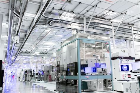 Intel Begins High Volume Euv Intel 4 Chip Manufacturing In Ireland Oc3d