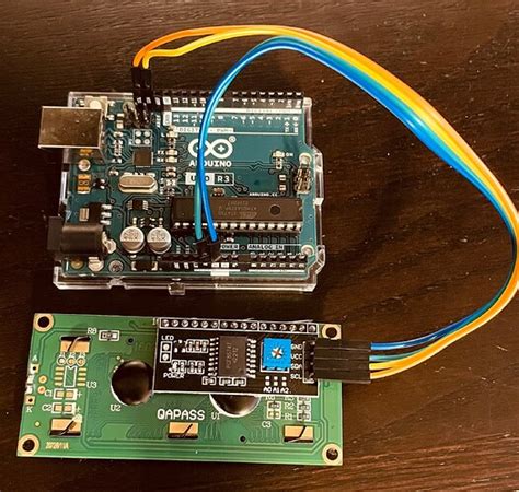 Characters Not Displaying Correctly From Array Programming Arduino