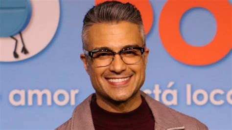 Jaime Camil reveló cómo fue su primera vez en un table Infobae