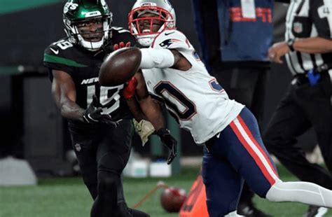 The Pass Interference Rule In Football Explained