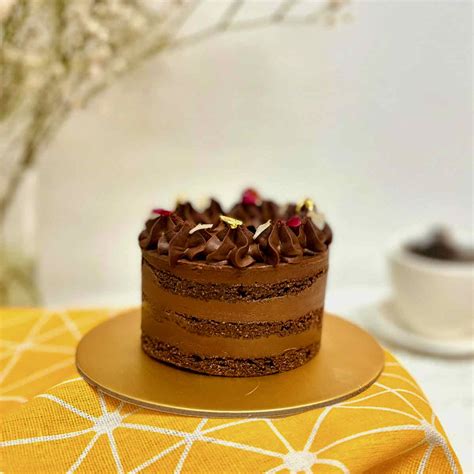 So Small Yet So Rich Locabas Vegan Chocolate Bento Cake