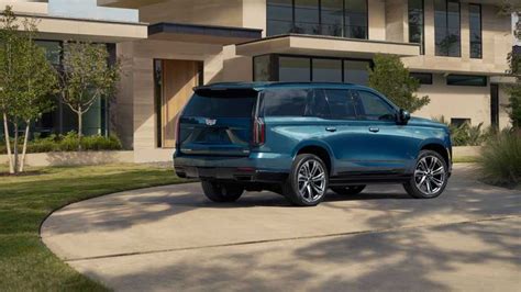 2025 Cadillac Escalade Pricing Photos And Specs