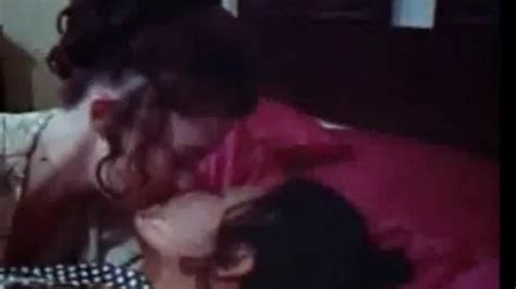 Retro Lesbians 2 Porn Videos